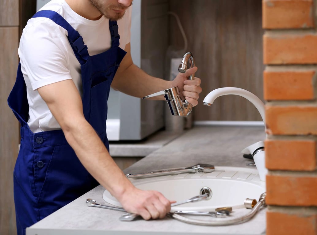 A Guide to Replacing Kitchen Taps | Plumbworld