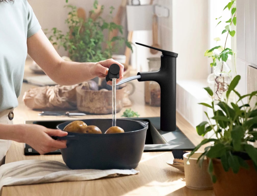 Everything You Need to Know About Pull Out Kitchen Taps