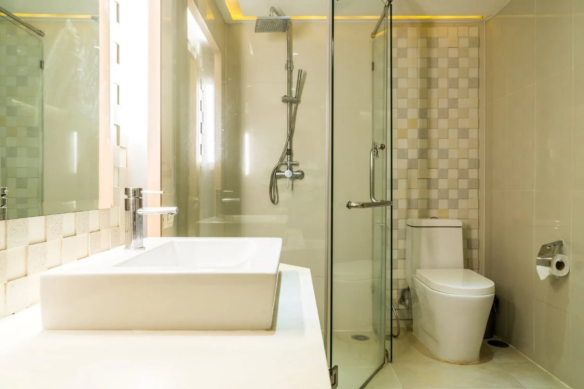 Shower Enclosure vs. Shower Cubicle: What's the Difference?