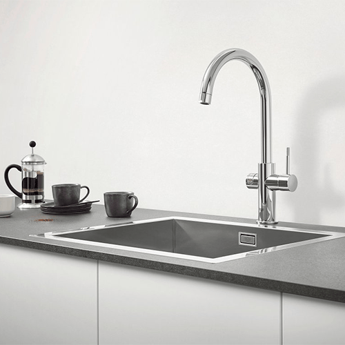 Grohe Red Duo Chrome Boiling Water Tap & Medium Tank - Curved