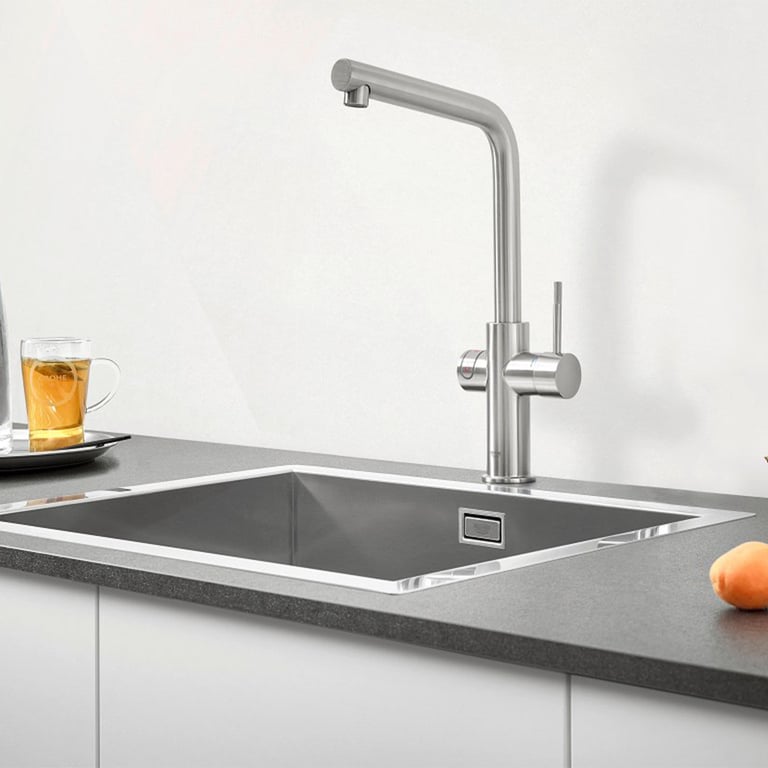 Grohe Red Duo Chrome Boiling Water Tap & Medium Tank - Straight