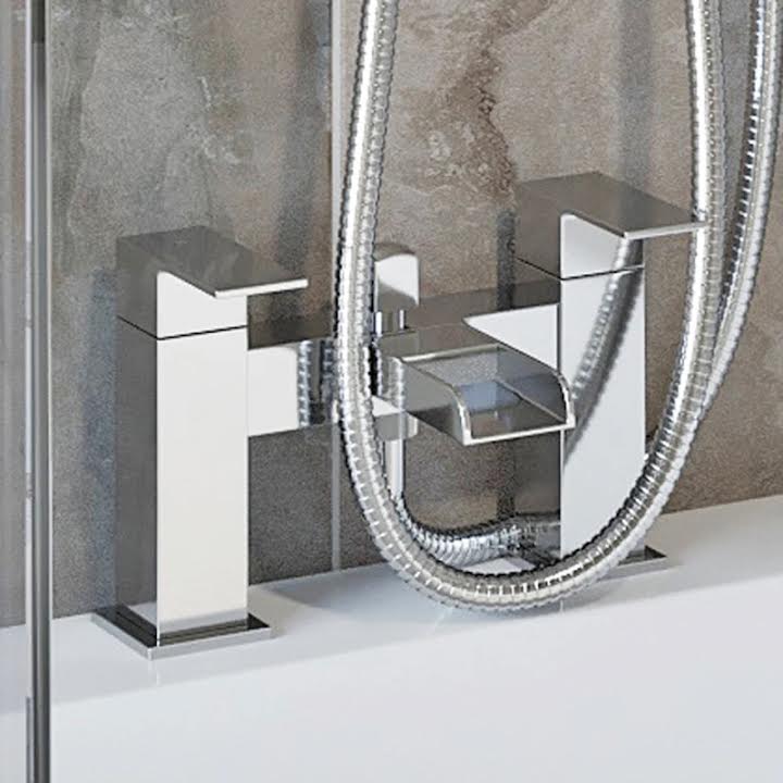 Architeckt Dakota Bath Shower Mixer Tap with Dual Outlet Shower Heads