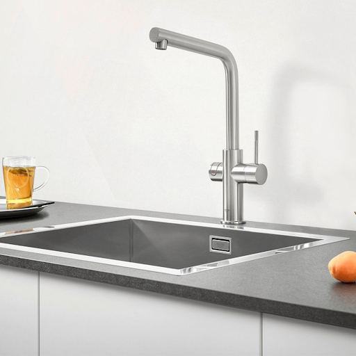 Grohe Red Duo Chrome Boiling Water Tap & Large Tank - Straight