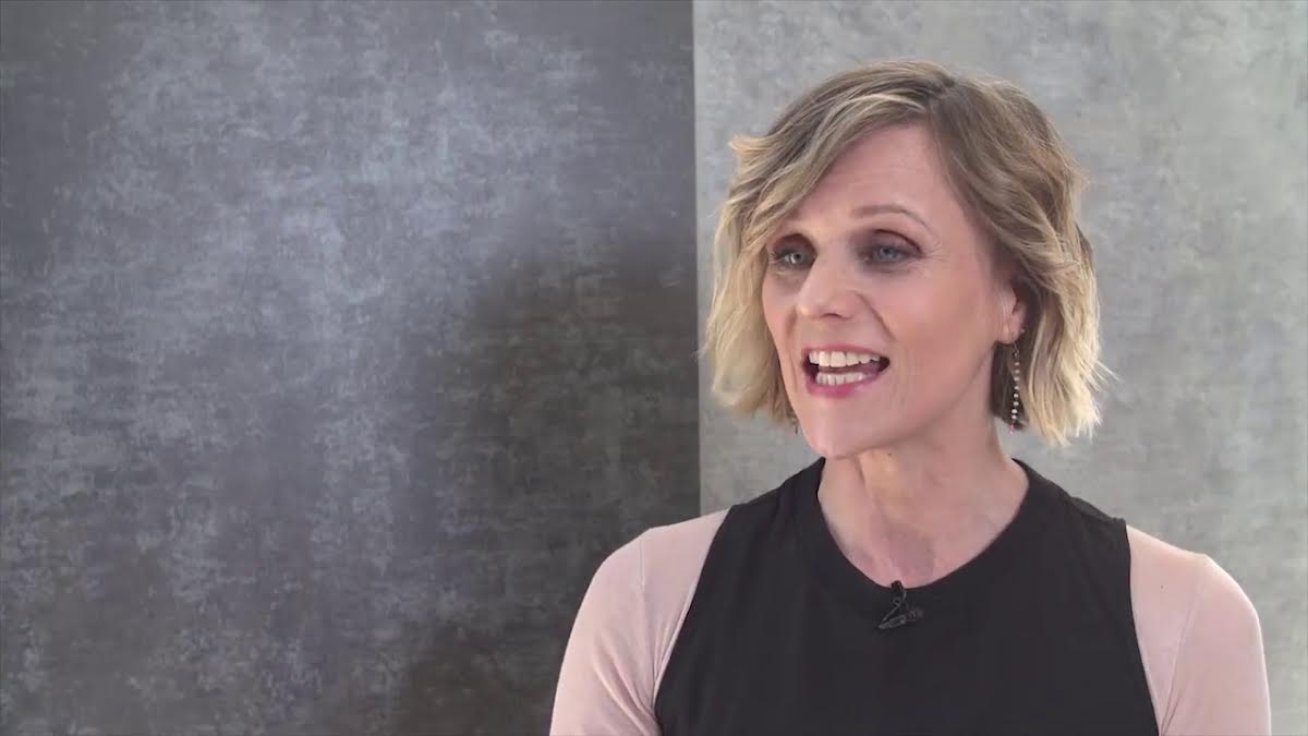 Multipanel Linda Barker Calacatta Marble Wall Panels 2400mm 2 Wall - 1800 & 900mm