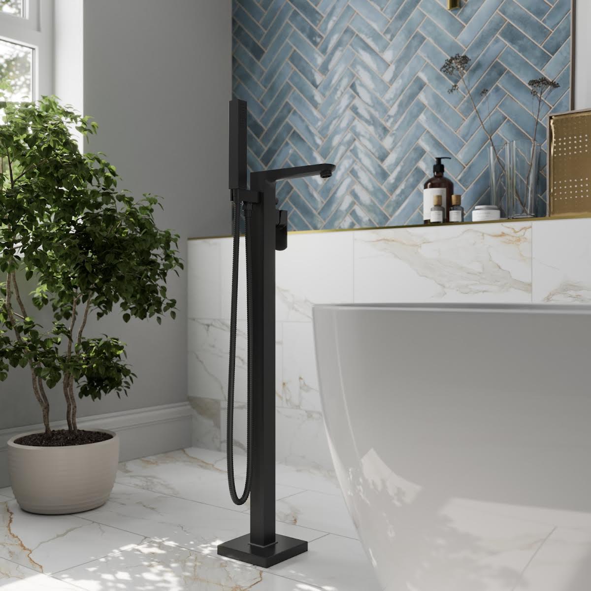 Black Bathroom Taps - Plumbworld