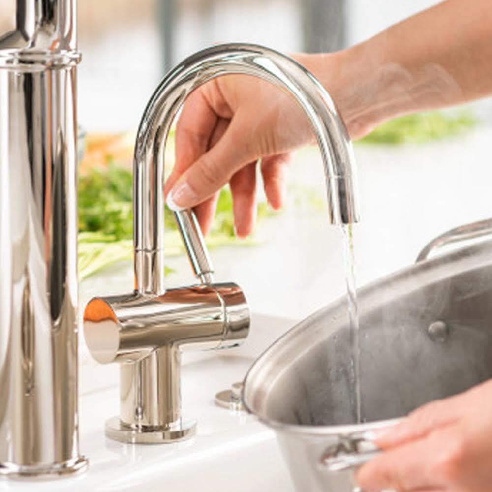 InSinkErator HC3300 Boiling Water Tap with NeoTank – Curved Chrom