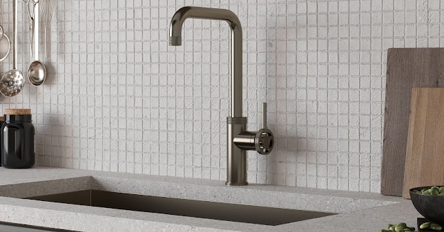 Modern Kitchen Mixer Tap Single Lever Swivel Spout Industrial Brushed Steel