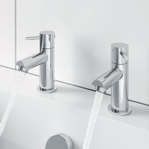 Architeckt Malmo Bath Pillar Taps