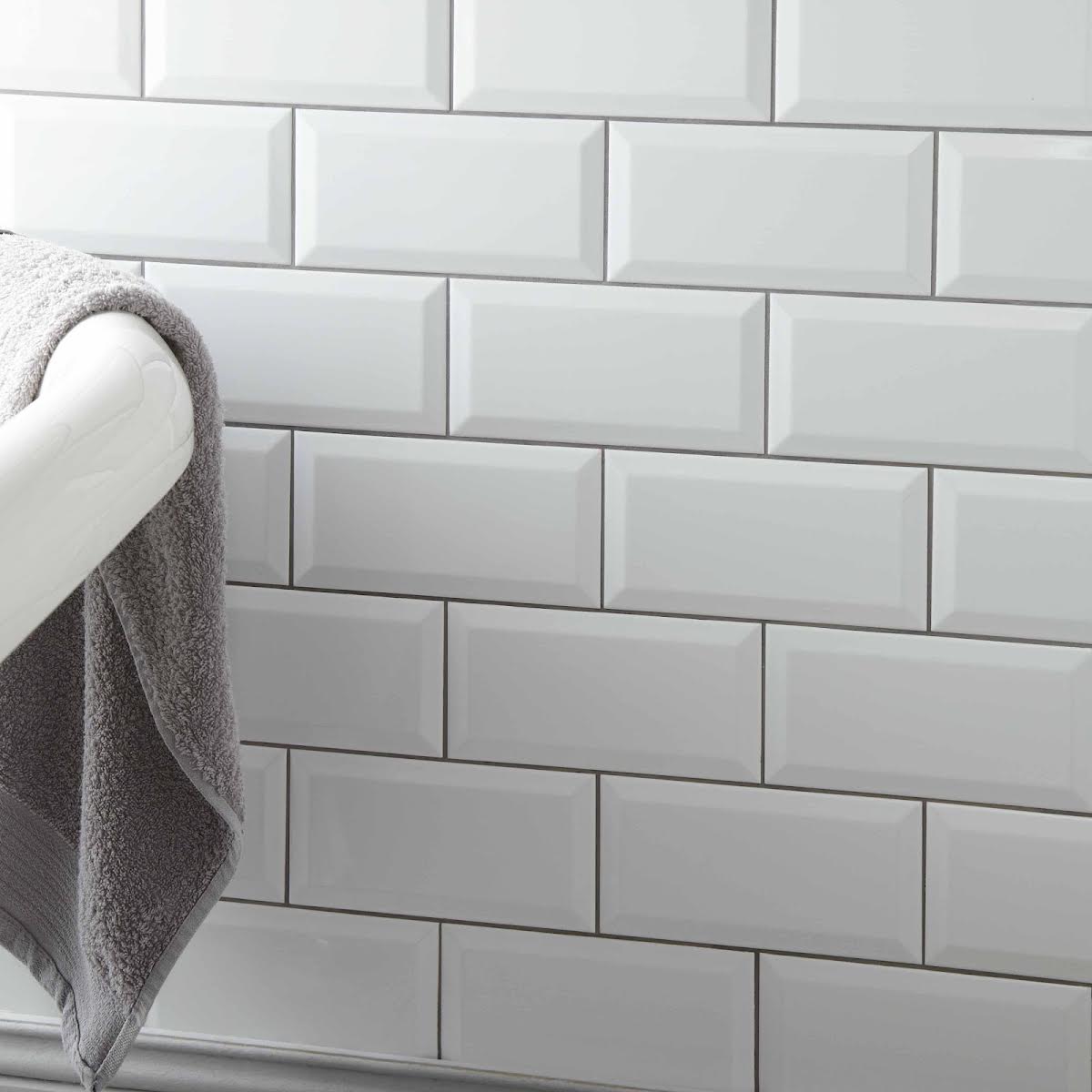 Metro Tiles - Plumbworld