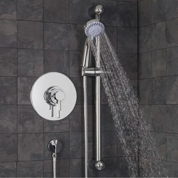 Mixer Showers - Plumbworld